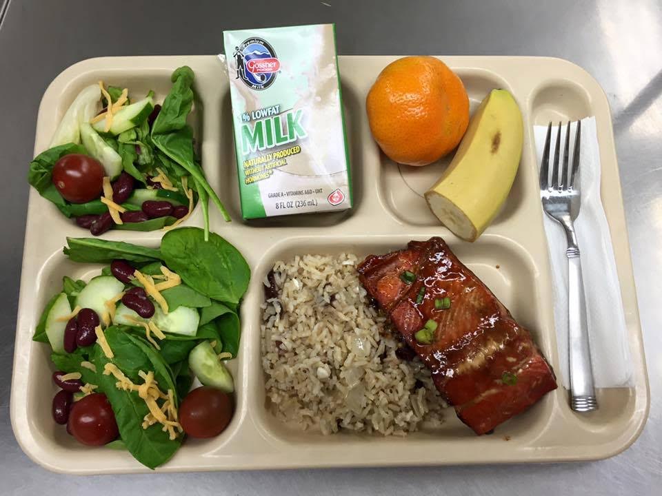 Sea to School program puts local seafood on students’ trays – TrayTalk.org